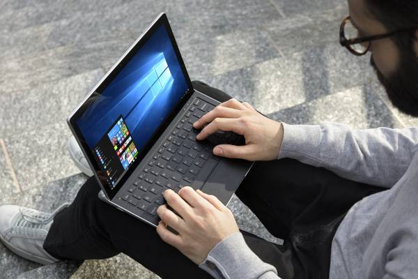 Alcatel Plus 12 | Hardware | TechTudo