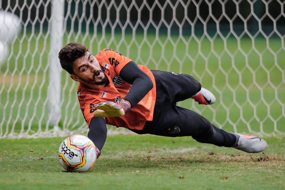 Rafael cita goleiros da Seleção em expectativa de trabalho com novo ...