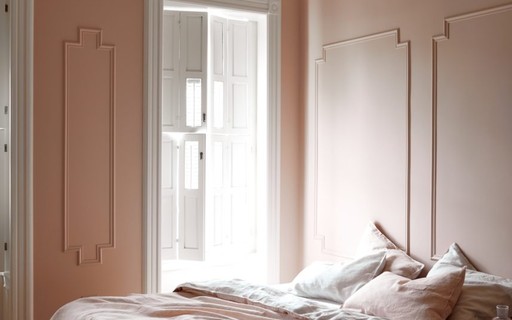 Décor do dia: quarto rosa claro com boiserie - Casa Vogue | Décor do dia
