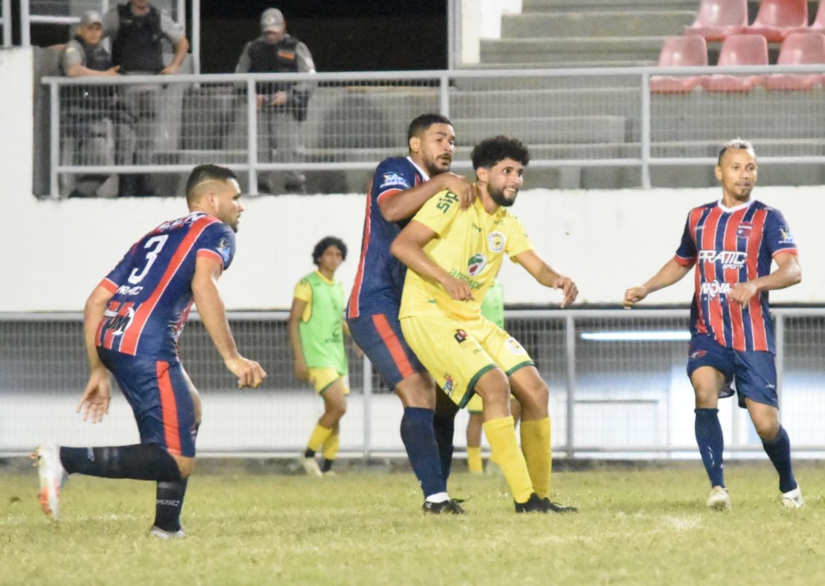 Galvez deve ter duas novidades no time titular para estreia no 2º turno ...