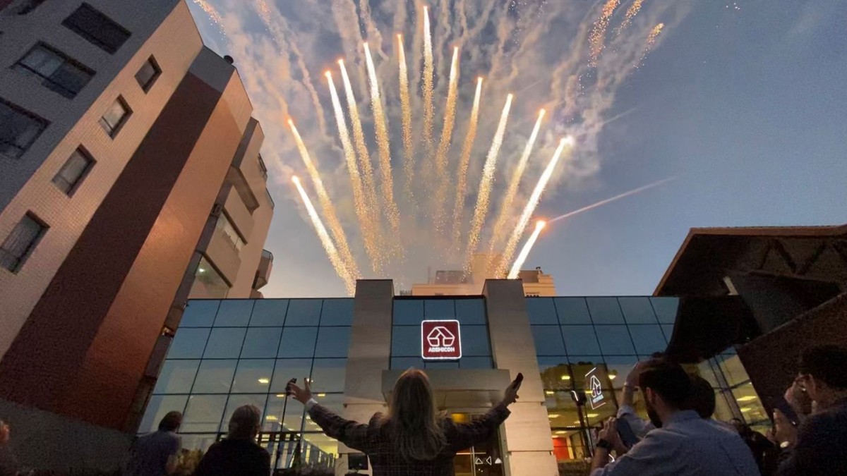 Ademicon se mantém líder | ADEMICON: ESPECIALISTA EM CONSÓRCIO | G1