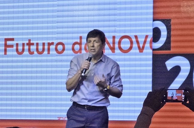 Com processo seletivo para candidatos, Novo faz prova para testar ...