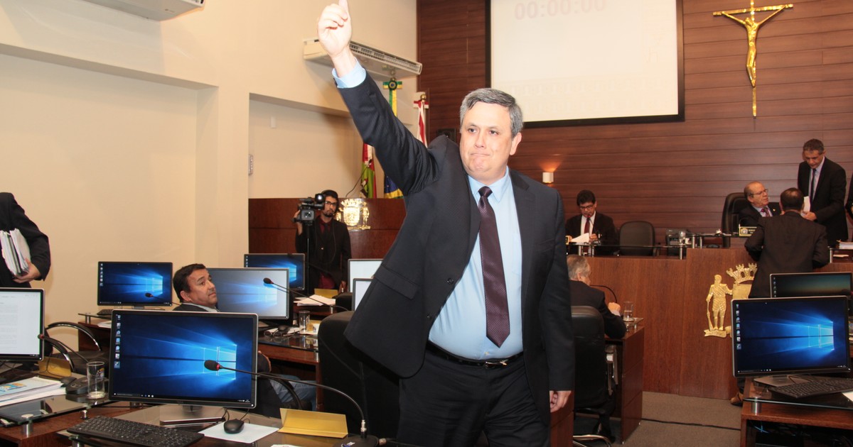 G1 - César Faria é absolvido em processo de cassação na Câmara da ...
