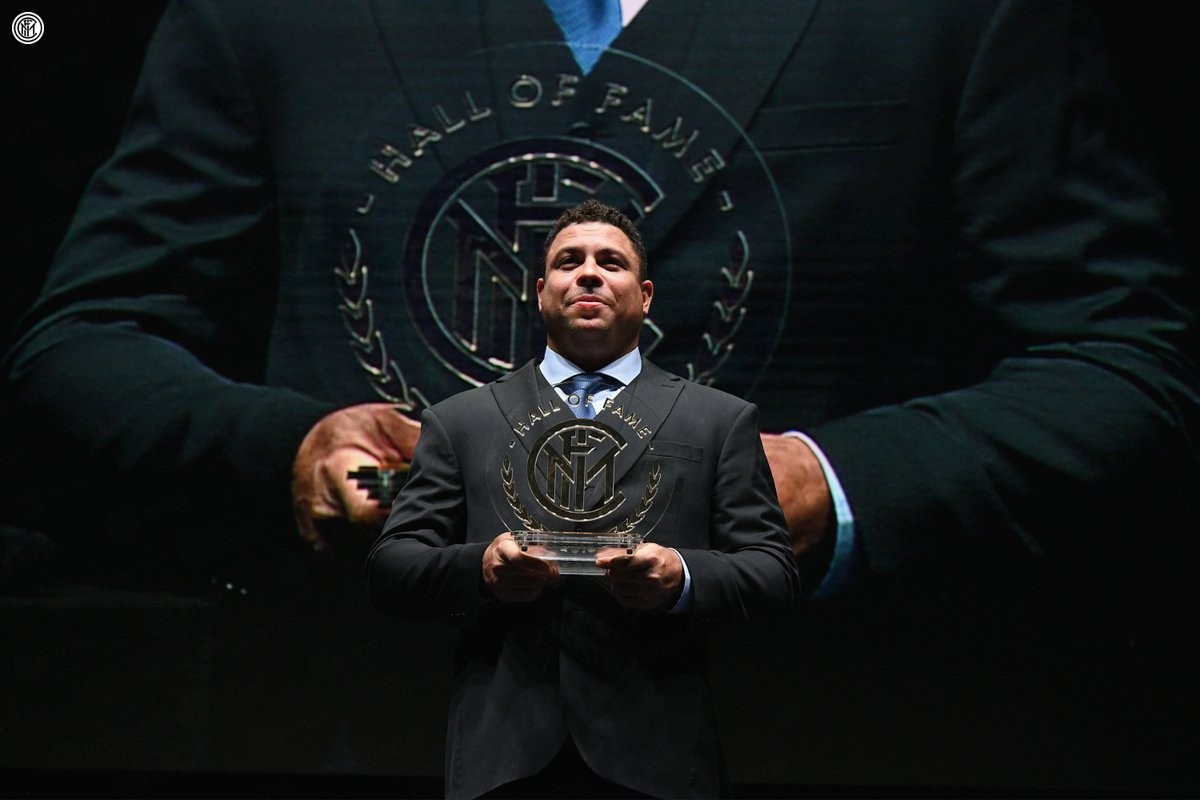 Ronaldo entra para Hall da Fama da Inter e lamenta: "Merecíamos ter ...