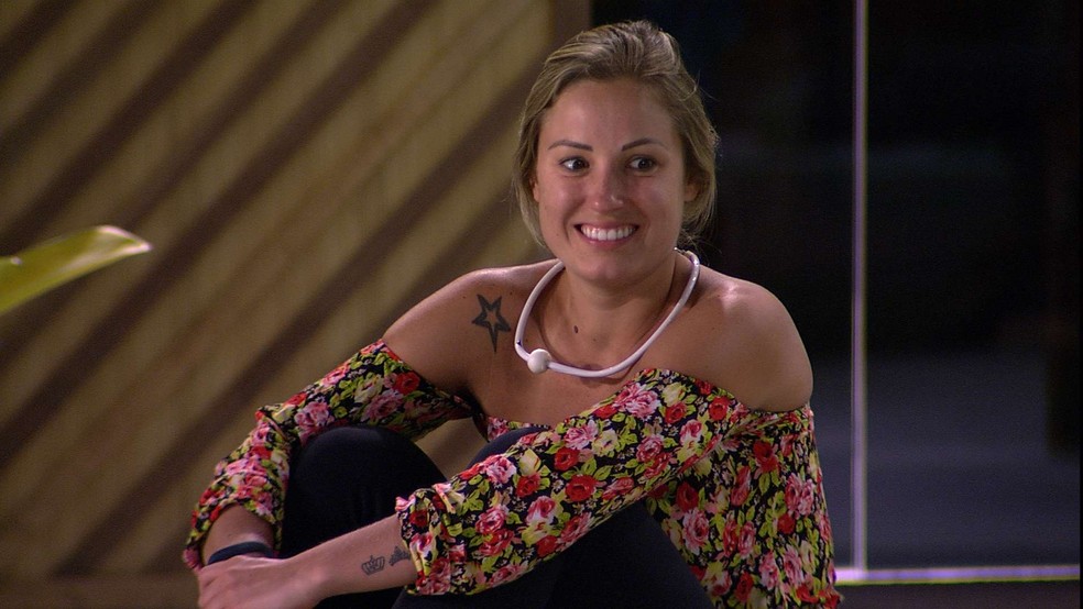 Jéssica conta sobre promessa de Ayrton | agora na casa | Gshow