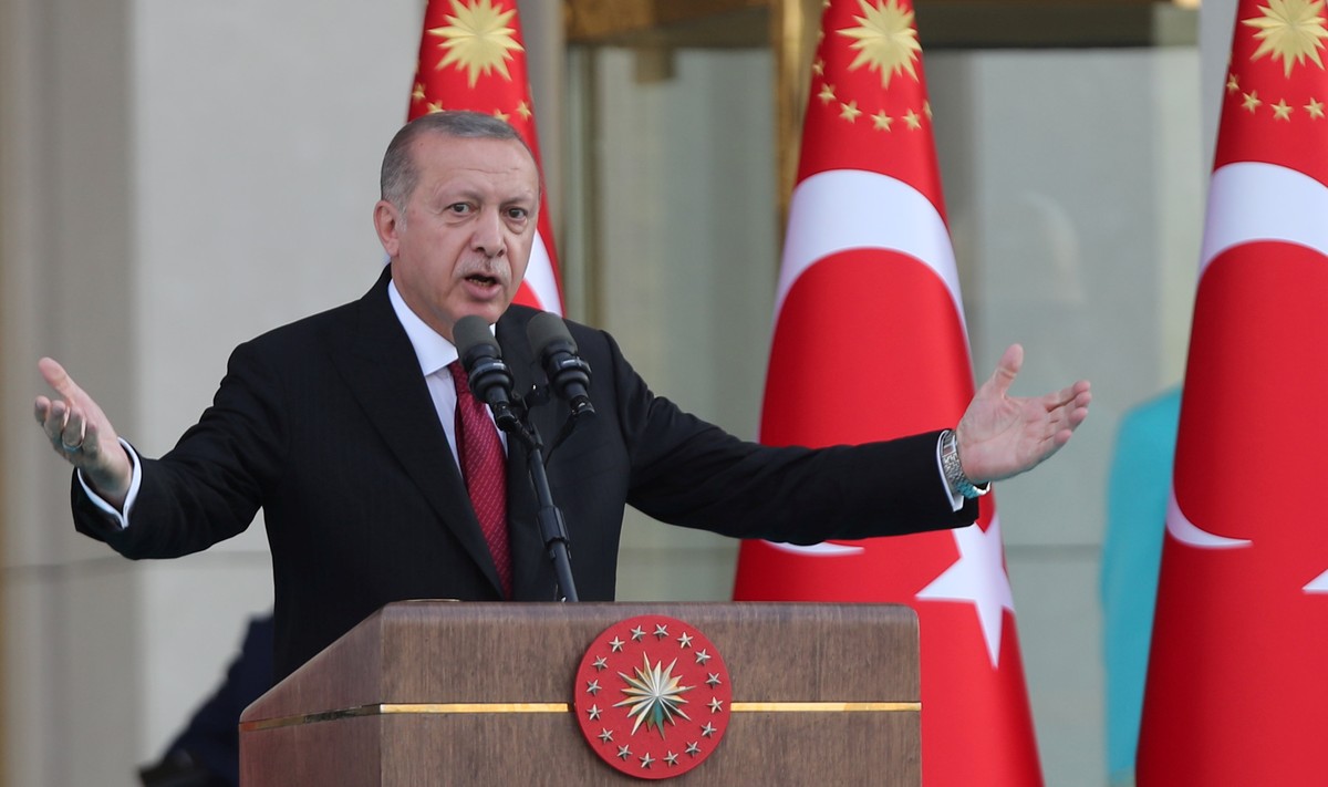 Presidente da Turquia quer melhorar relações políticas e econômicas com ...