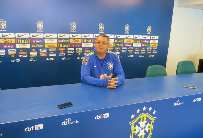 Micale sem "cartilha": "Se tiver cabelo rosa e fizer cinco gols, não ...