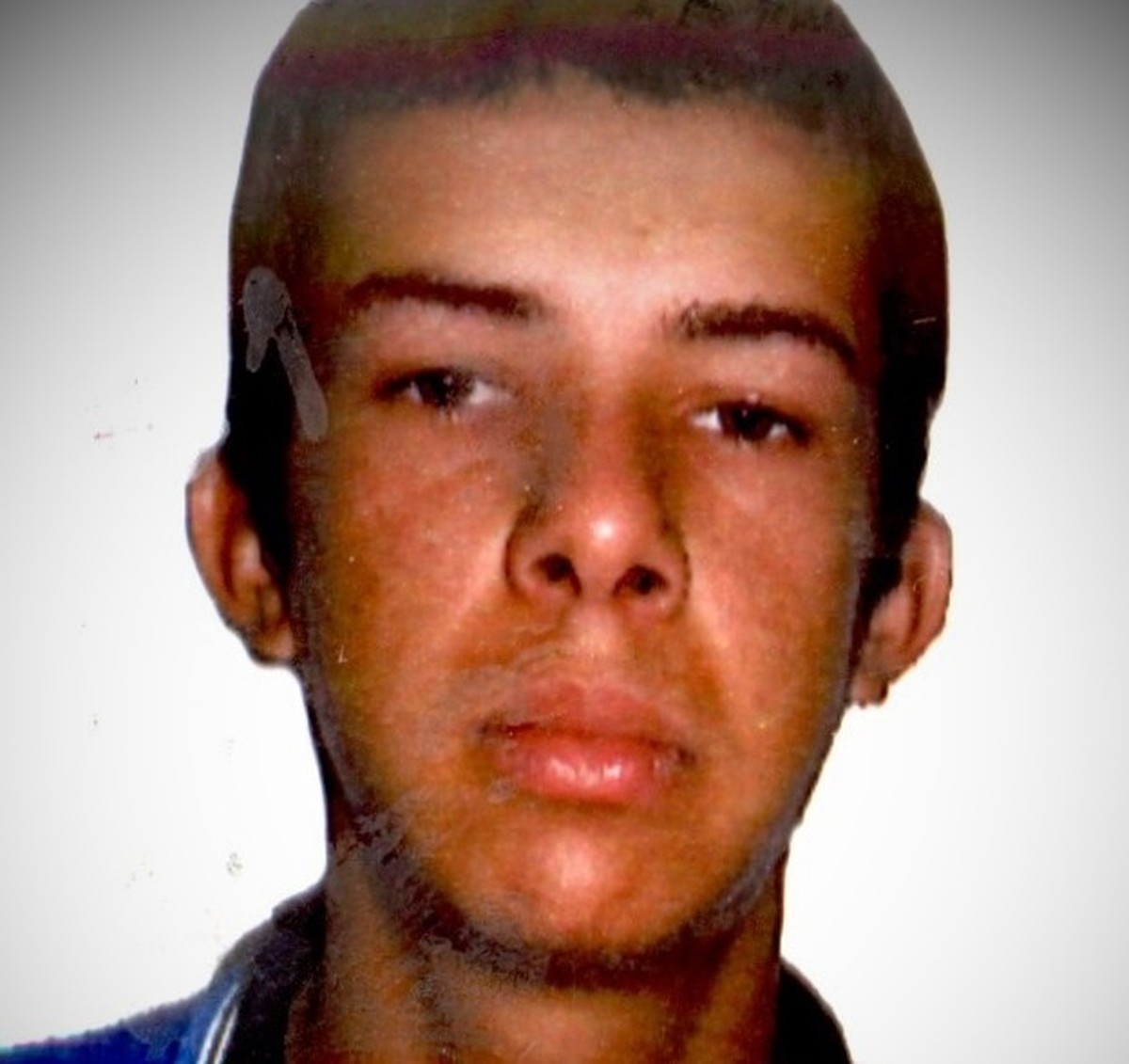 Dois Homens São Assassinados A Tiros E Um é Morto A Golpes De Arma