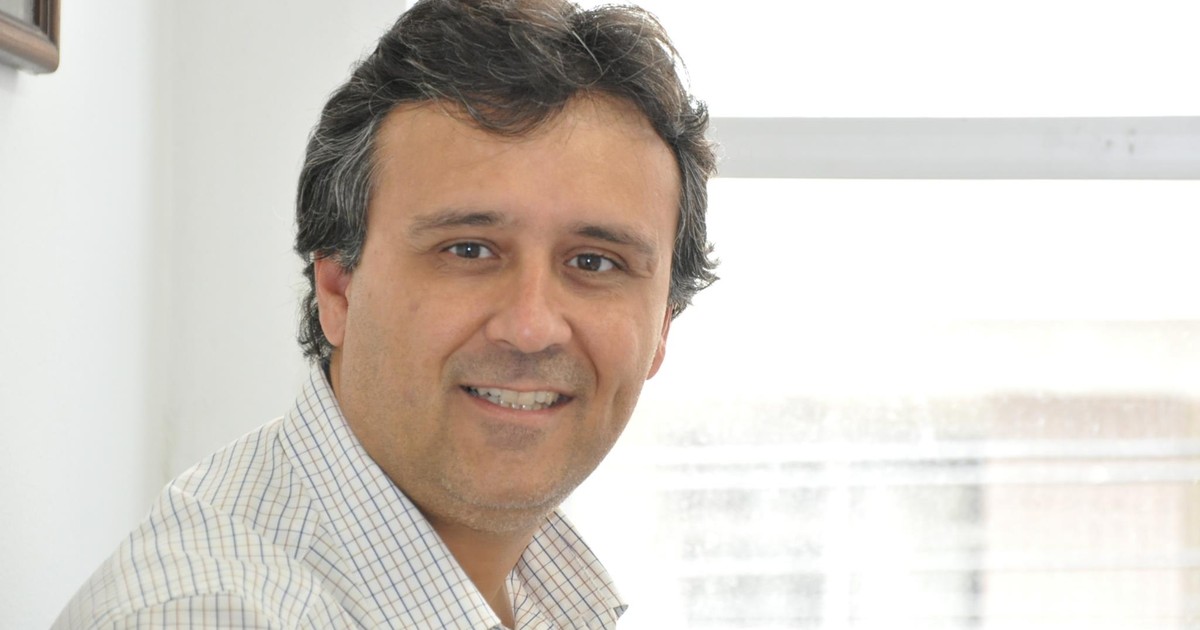 G1 - Advogado de Divinópolis lança livro com dicas para vencer nas ...