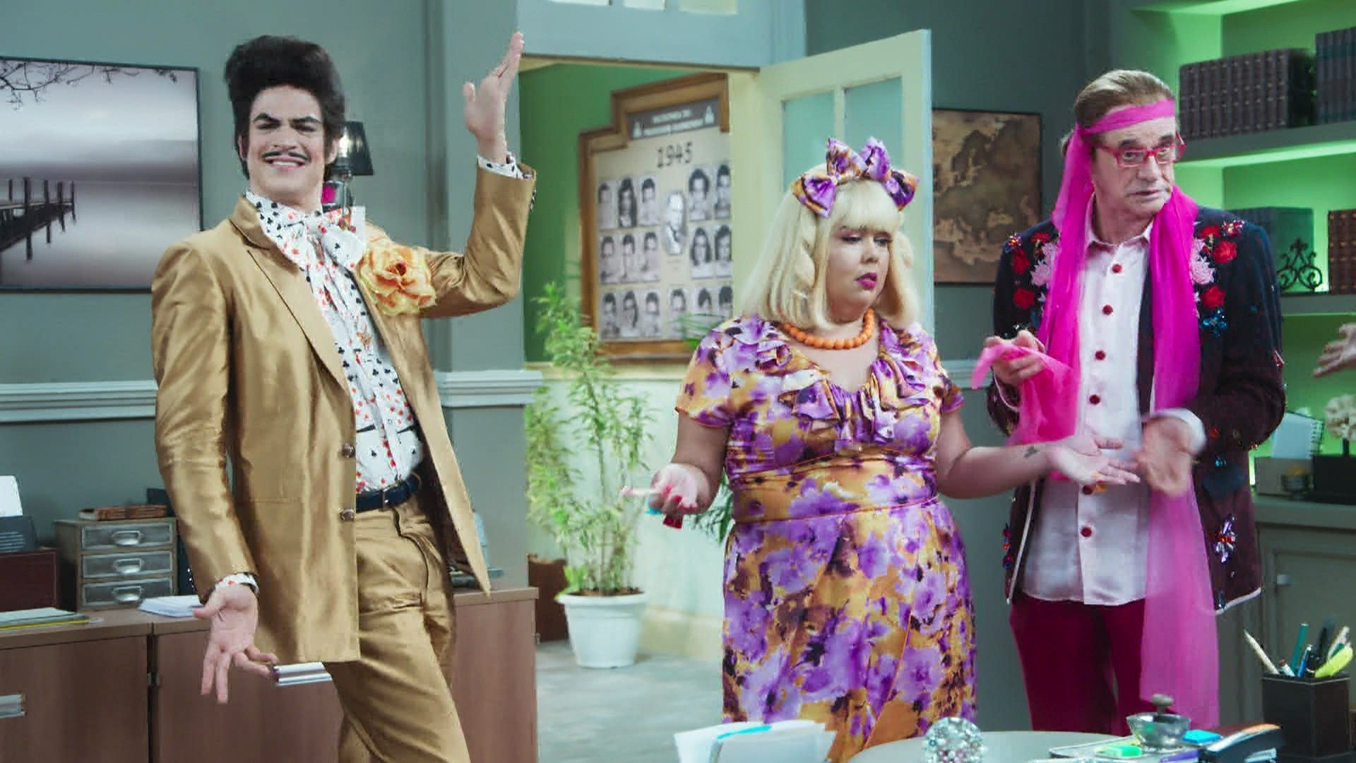 Vídeos do episódio de 'Escolinha do Professor Raimundo' de domingo, 06 ...