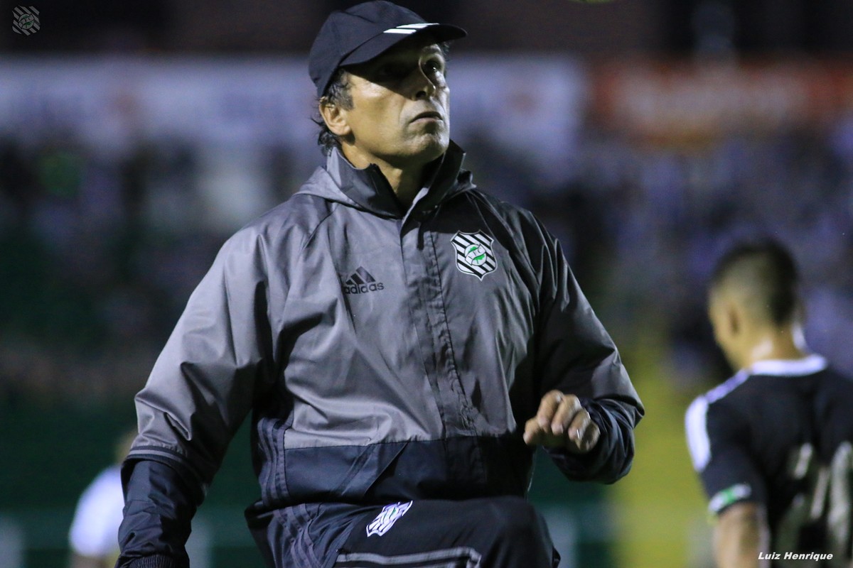 Milton Cruz cita "coragem" e celebra vitória com o time considerado ...