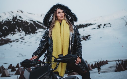 Fernanda Lacerda curte férias no inverno europeu e foge da dieta - Quem ...