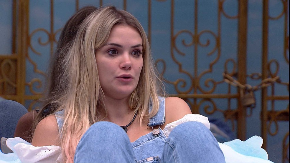 Marcela para sisters: 'Felipe fala que vocês estavam próximas dele ...