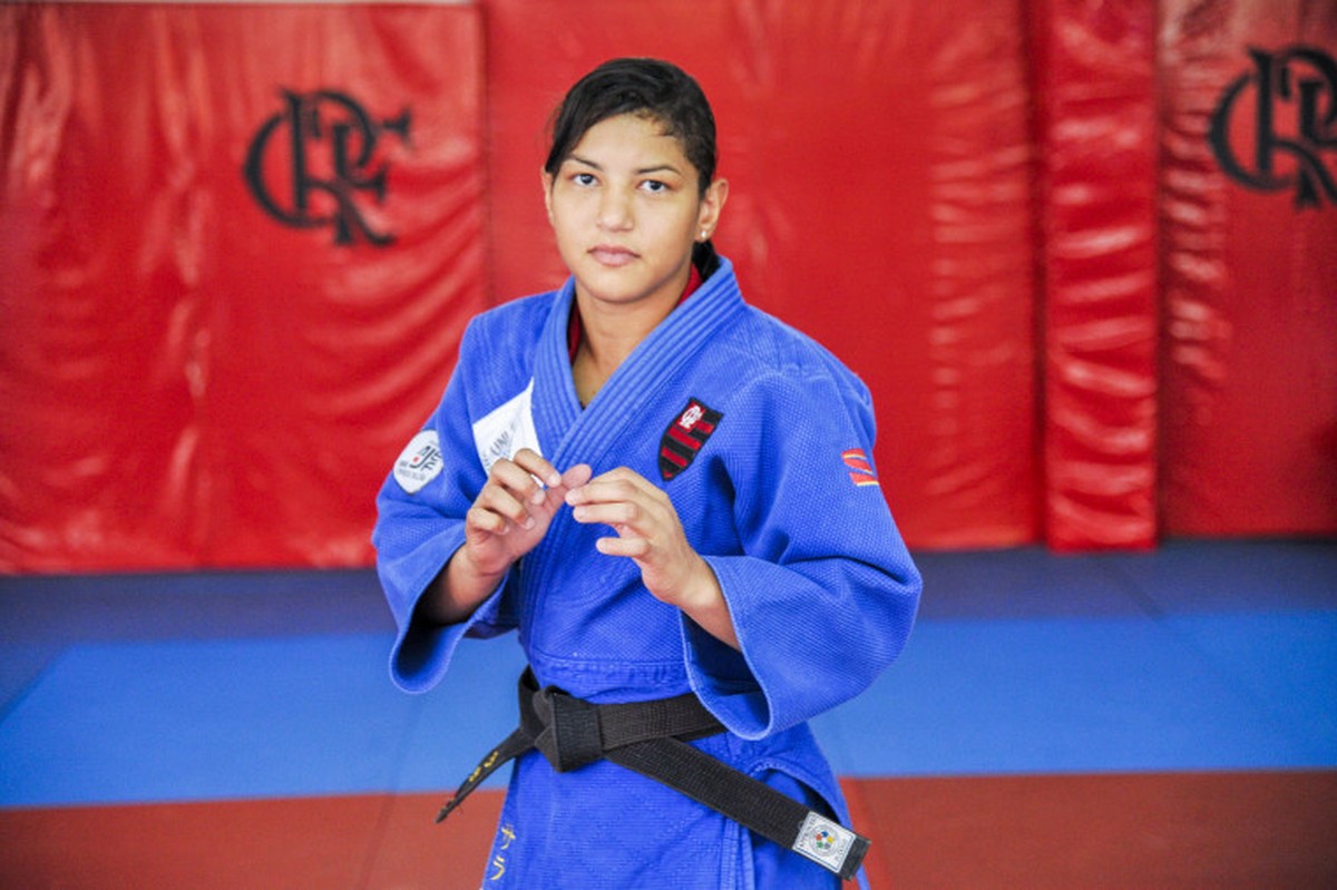Sarah Menezes renova contrato com o Flamengo até os Jogos Olímpicos de ...