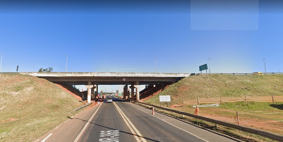 Viaduto da BR-050 sob a BR-365 passa por interdições no período de 10 ...