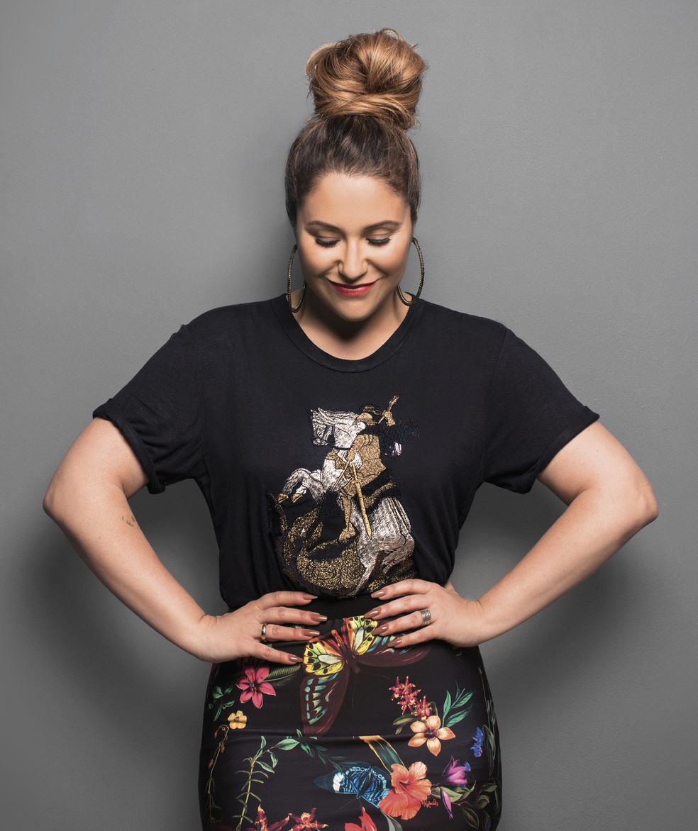 Maria Rita é cantora maior do que o samba do terreiro familiar do CD ...