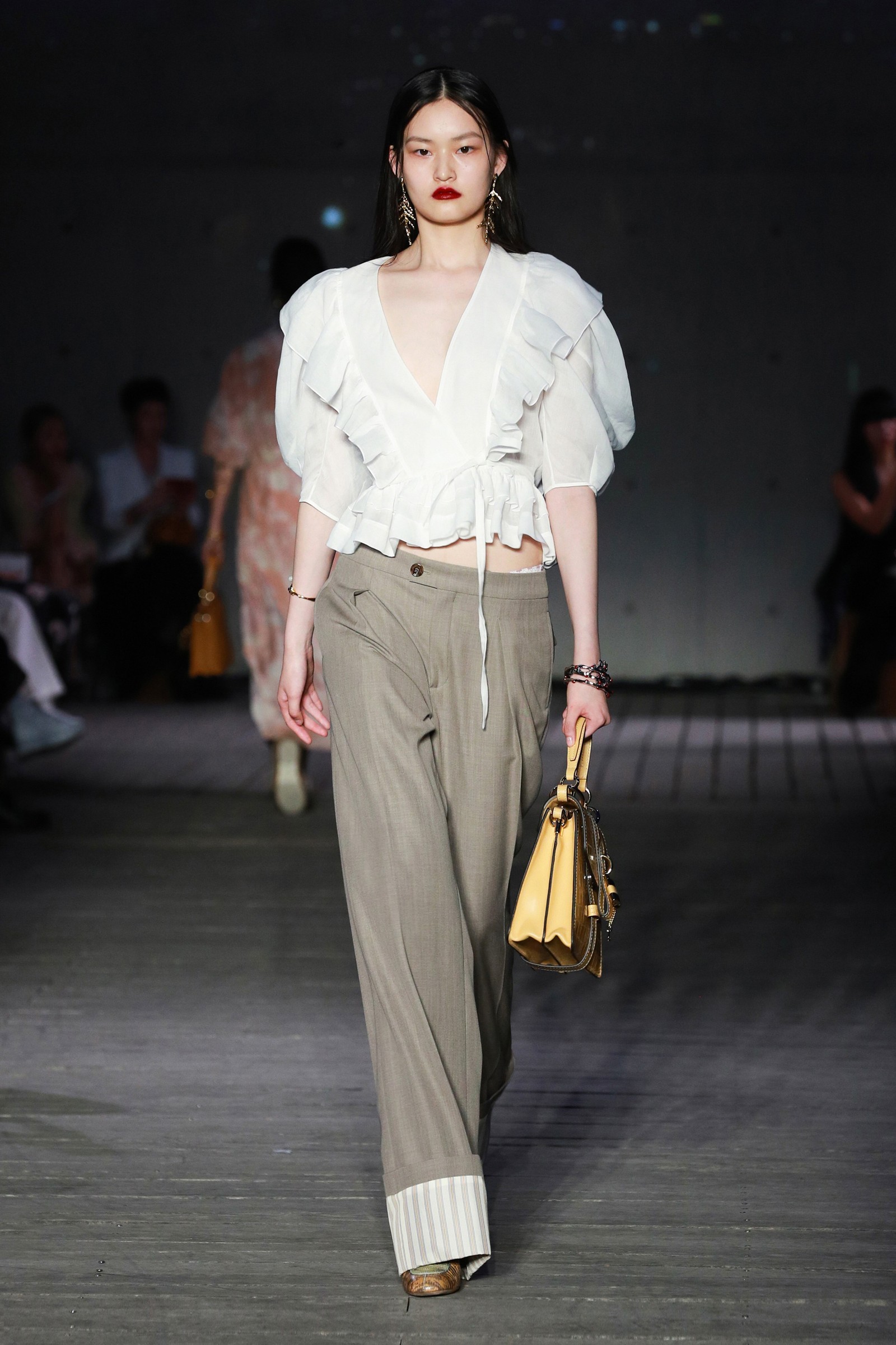 Chloé | Resort 2020 | Desfiles | Vogue