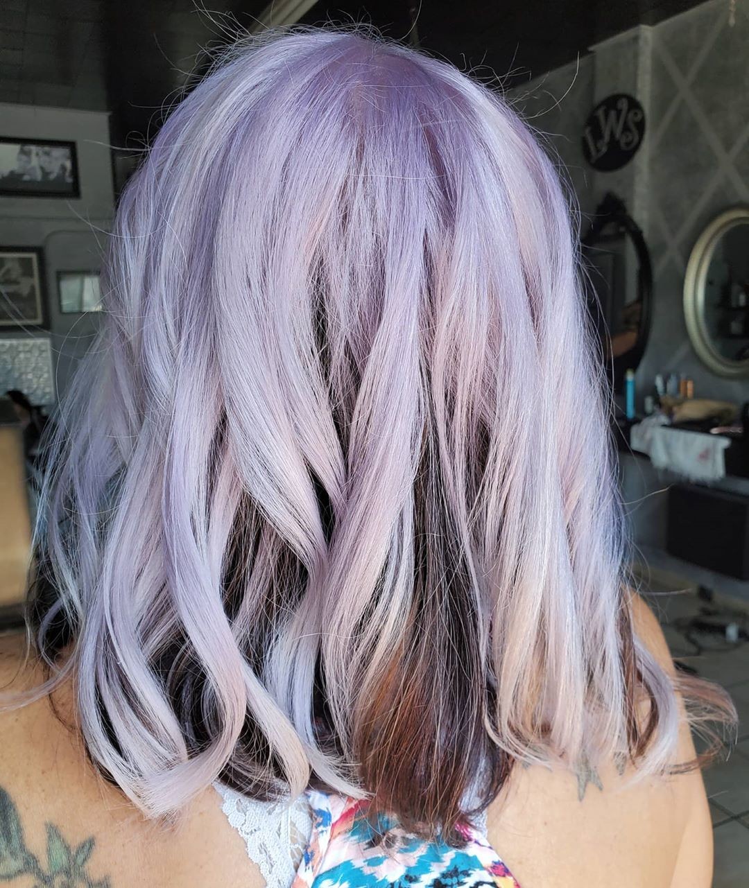 Cabelo prateado promete bombar na gringa | Cabelo | Glamour