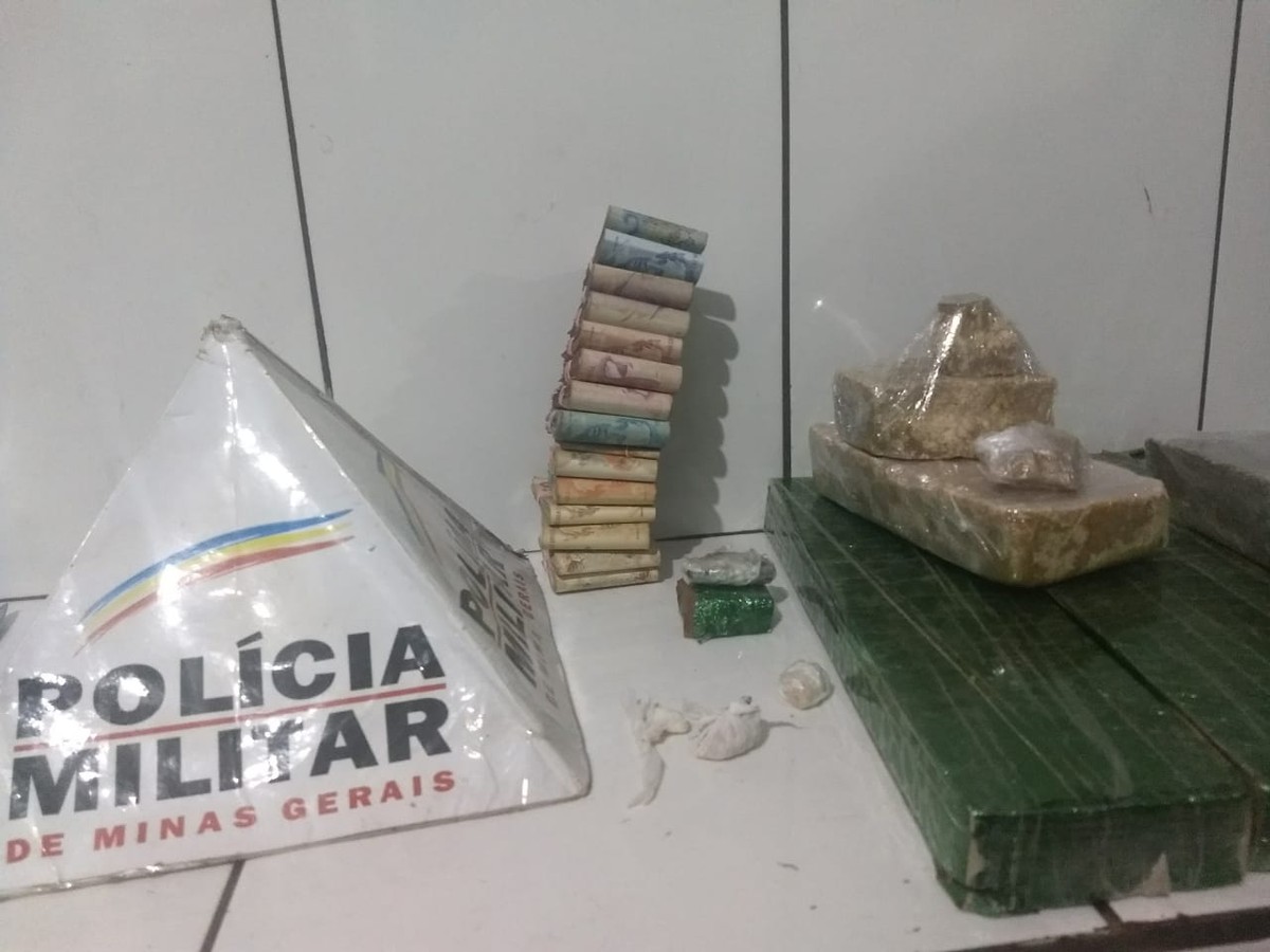 Dois Homens E Uma Mulher São Presos Por Tráfico De Drogas Em Patos De