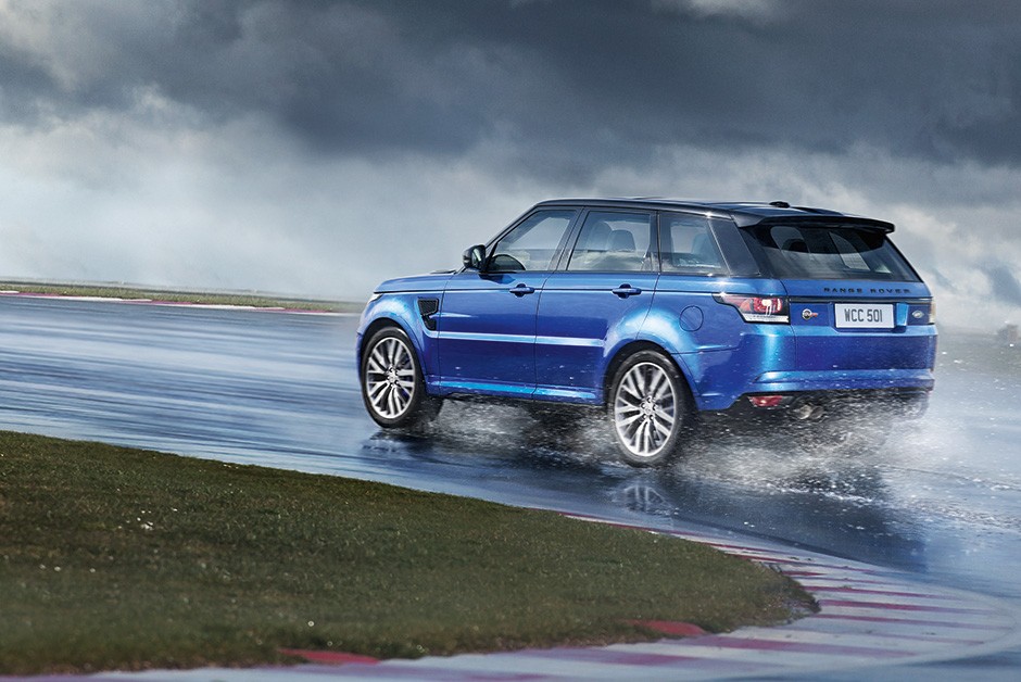 Na pista com o Land Rover Range Rover Sport SVR | Testes | autoesporte
