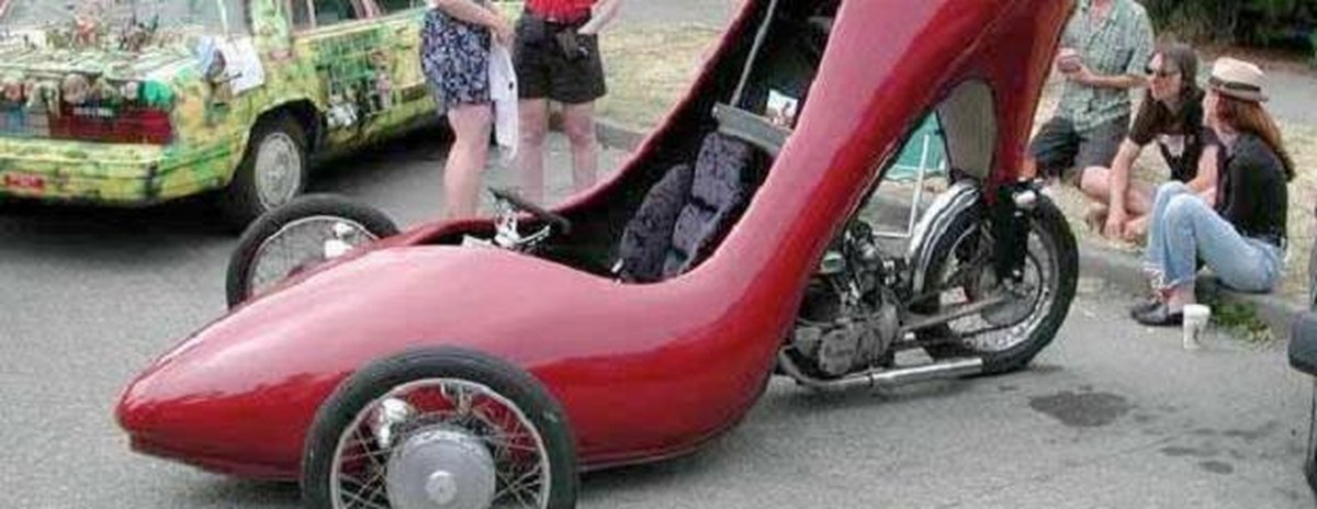 Carro em forma de sapato de salto alto! | Notícias | TechTudo