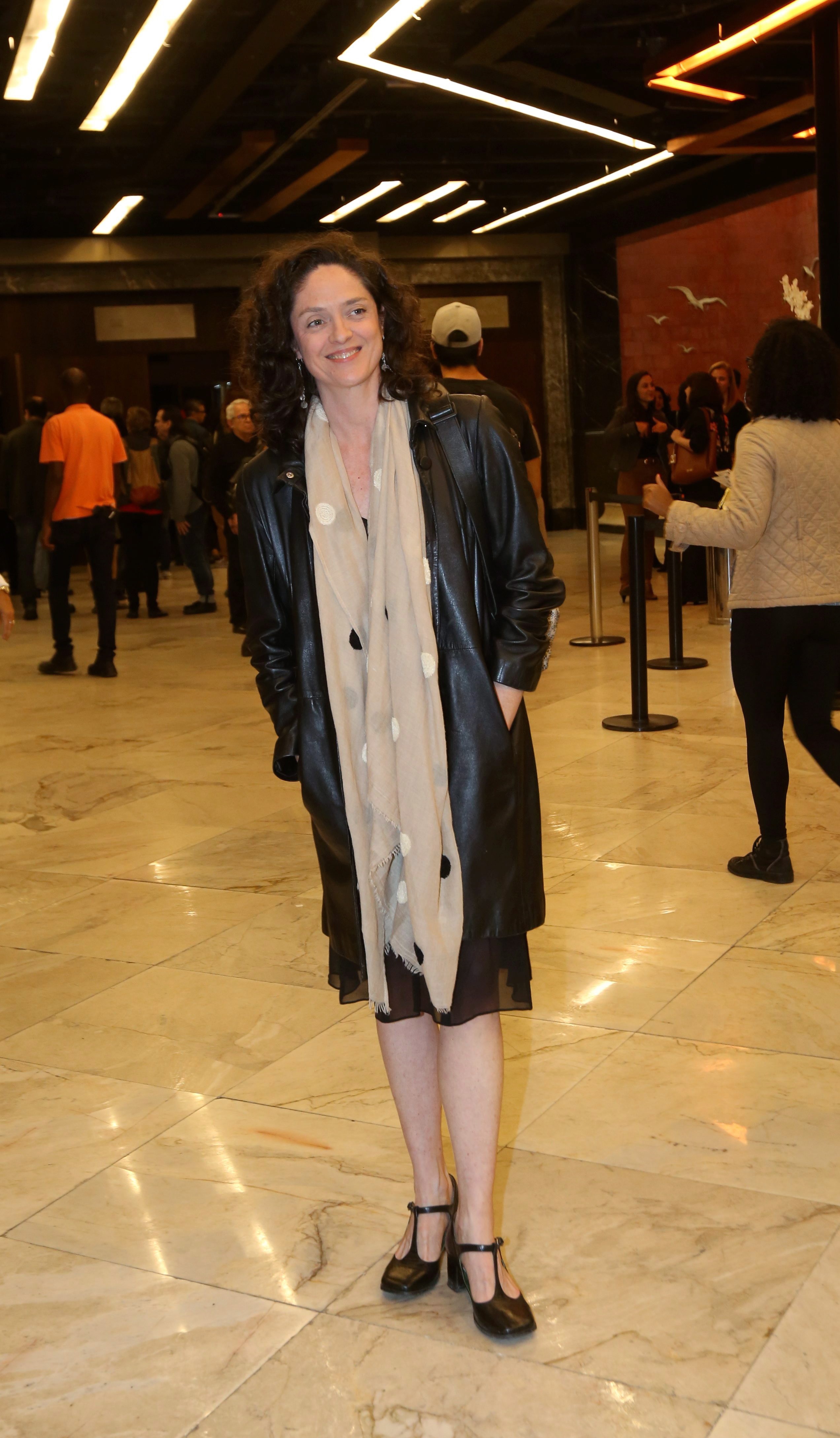 A atriz Bianca Byington inaugura clube de leitura israelense | Ancelmo ...