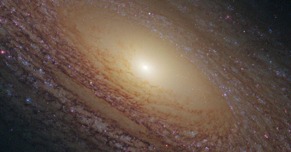 G1 - Nova foto do Hubble mostra galáxia na constelação de Ursa Maior ...