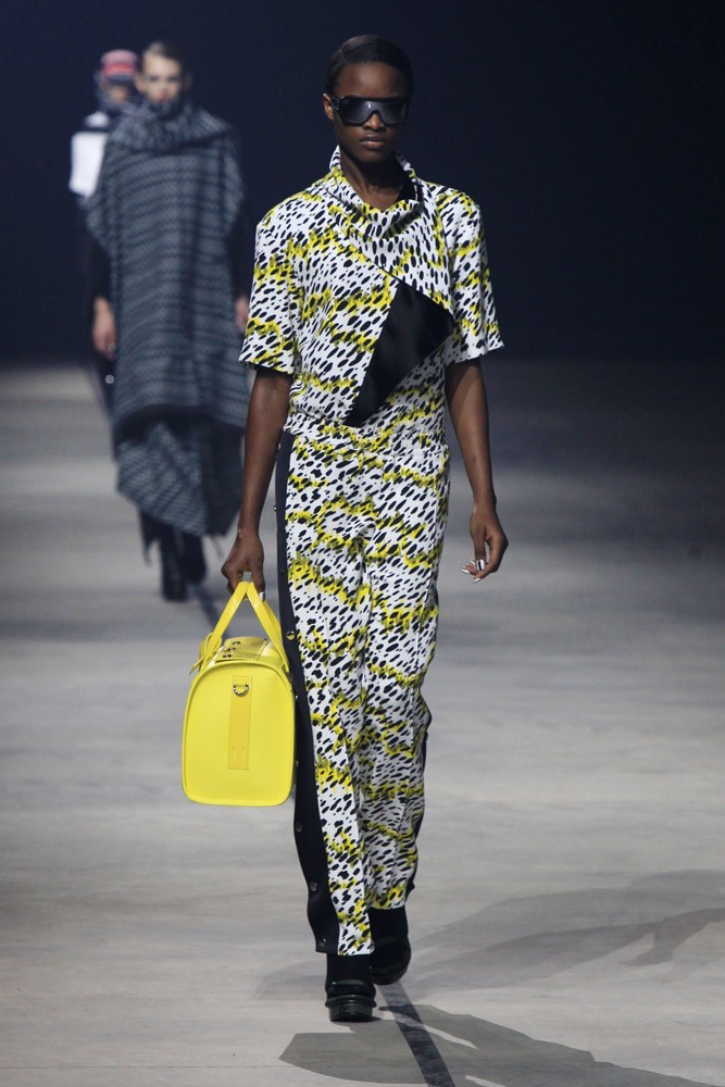 Kenzo | Paris | Inverno 2016 | Desfiles | Vogue