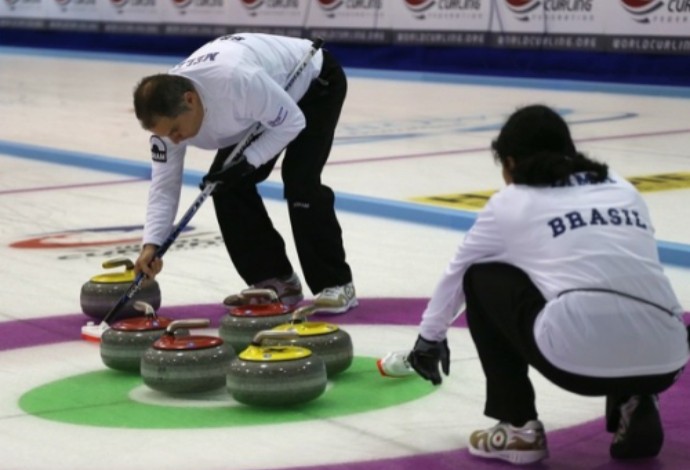 Dupla brasileira supera Cazaquistão e conquista 1ª vitória no Mundial ...