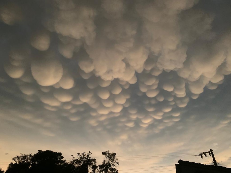Nuvem 'rolo' é vista em praias de Florianópolis; VÍDEO | Santa Catarina ...