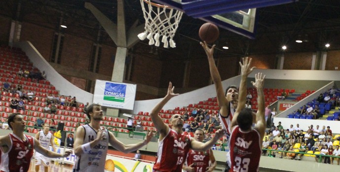 Patekoski e Sidão são liberados pelo Mogi e podem procurar outro clube ...
