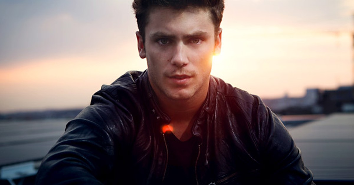 G1 - Cantor suíço Bastian Baker encerra 'Semana da Francofonia' em ...