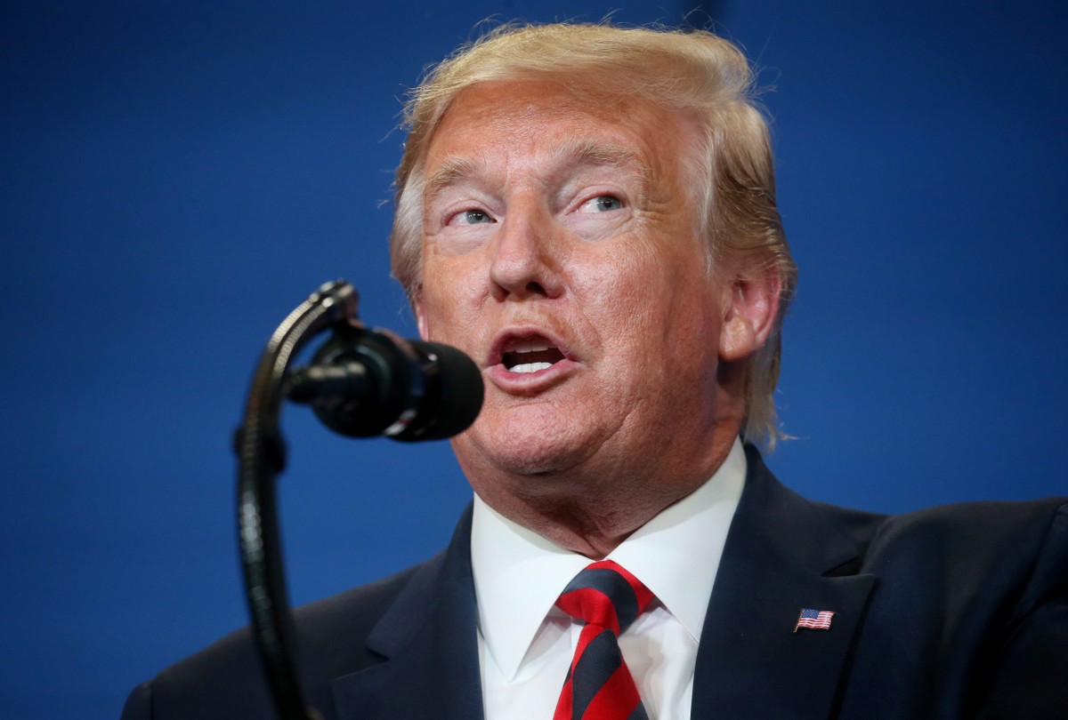 'Eu sempre fico laranja', afirma Donald Trump sobre lâmpadas econômicas ...