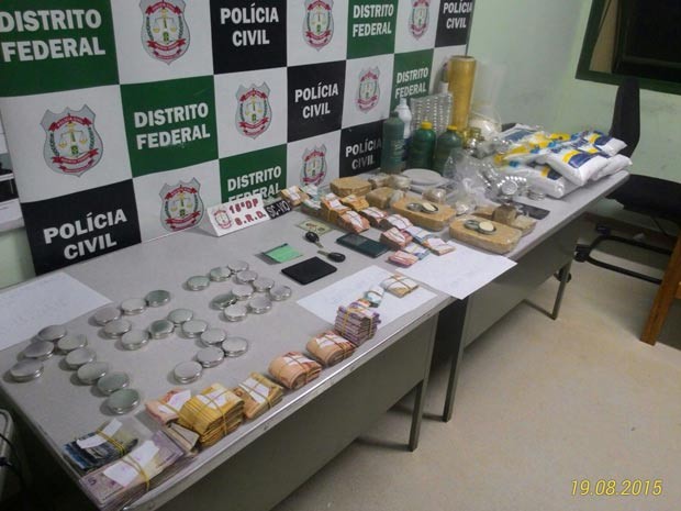 G1 - Família suspeita de fabricar merla é presa no DF com R$ 46 mil ...