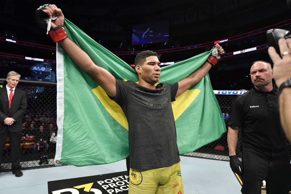 Às vésperas da terceira luta em 2020, Herbert Burns já mira outra até o ...