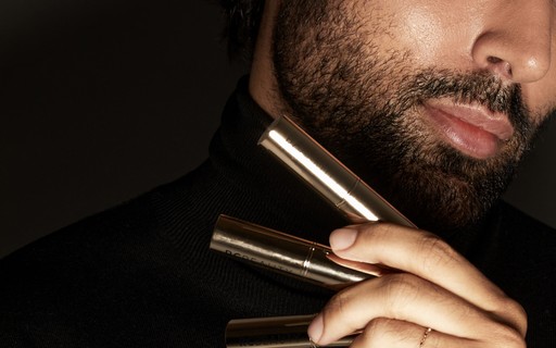 Beauty artist das famosas, Rodrigo Costa lança linha de maquiagem com ...
