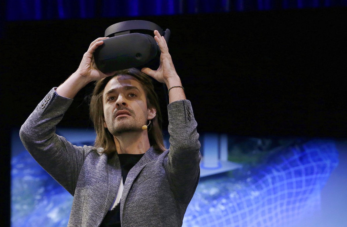 Brasileiro Alex Kipman vai deixar a Microsoft; saída acontece após ...