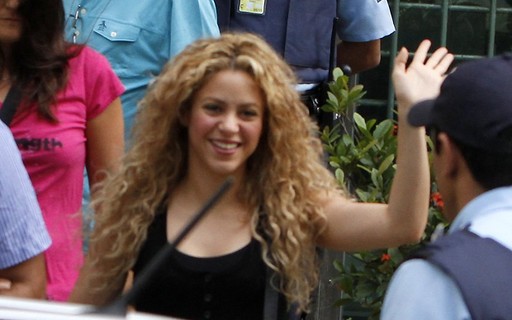 Shakira volta a visitar centro do Rio - Quem | QUEM News