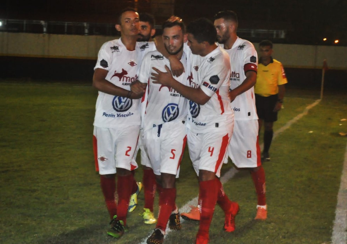 ‘Time de guerreiros’, diz autor do gol da vitória do Baré após estreia ...