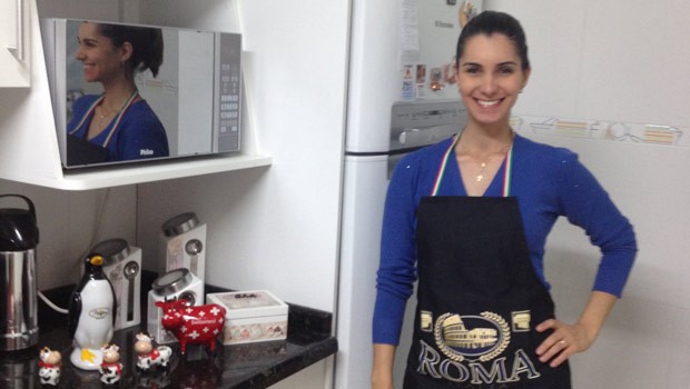 Rede Globo > rpctv - Bastidores: Janaína Castilho gosta de culinária e ...