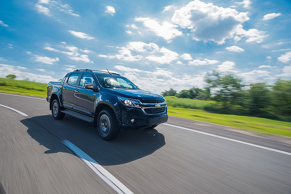 Chevrolet S10 2017 chega reestilizada e com novos equipamentos | Carros ...
