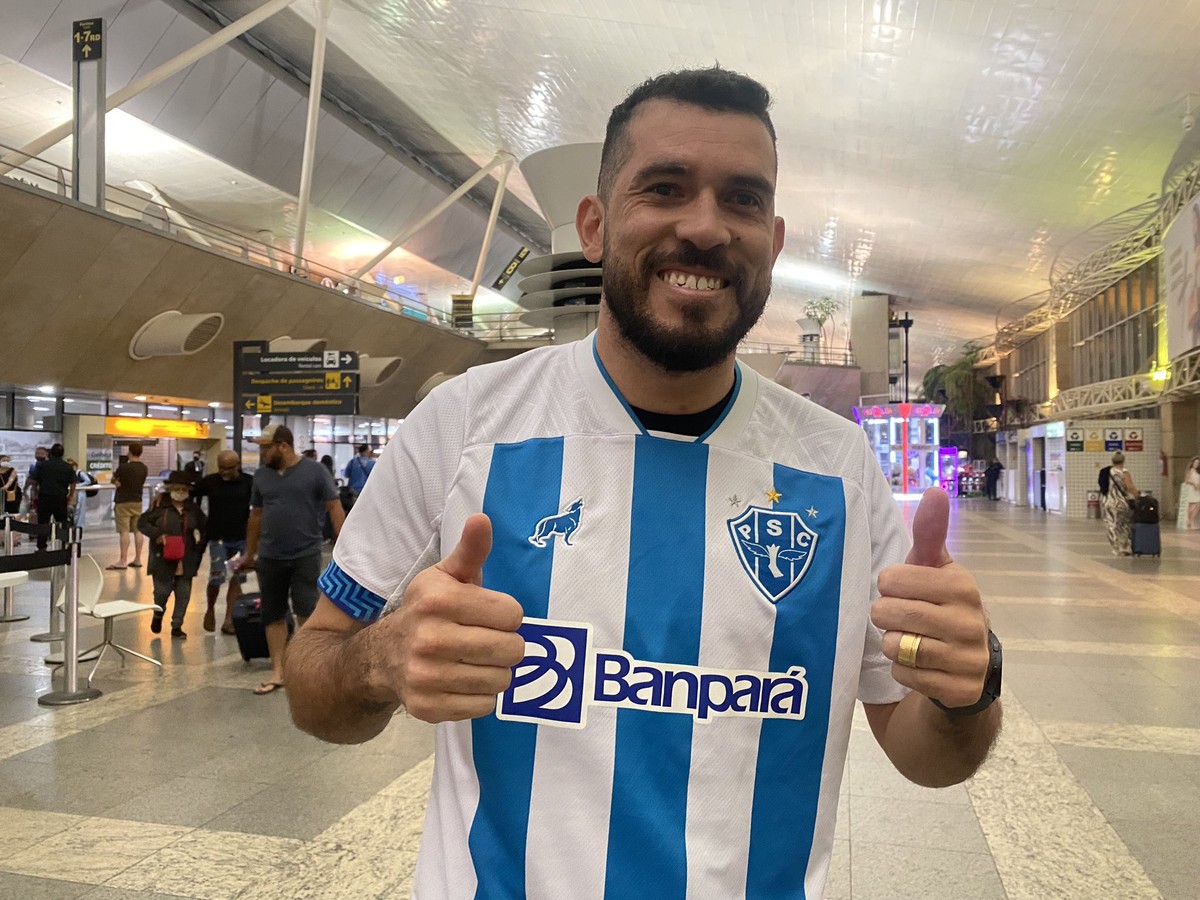 De volta! Fernando Gabriel desembarca em Belém para defender o Paysandu ...