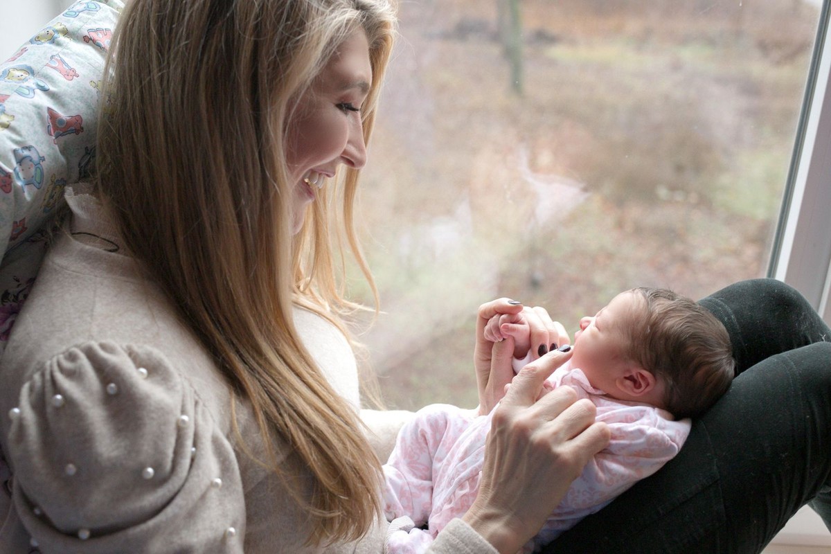 Barriga de aluguel na Ucrânia: moradora do DF conta experiência de ter ...