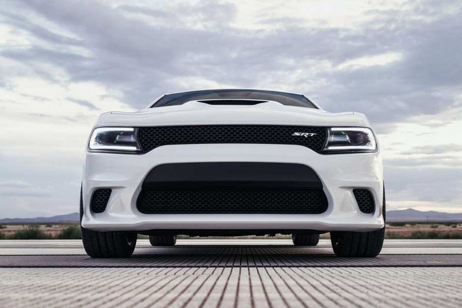 Dodge restringe novos pedidos para o Challenger Hellcat | Carros ...