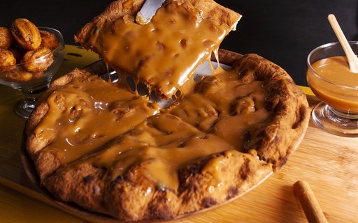 Pizza doce: aprenda uma receita de pizza de churros - Revista Marie ...