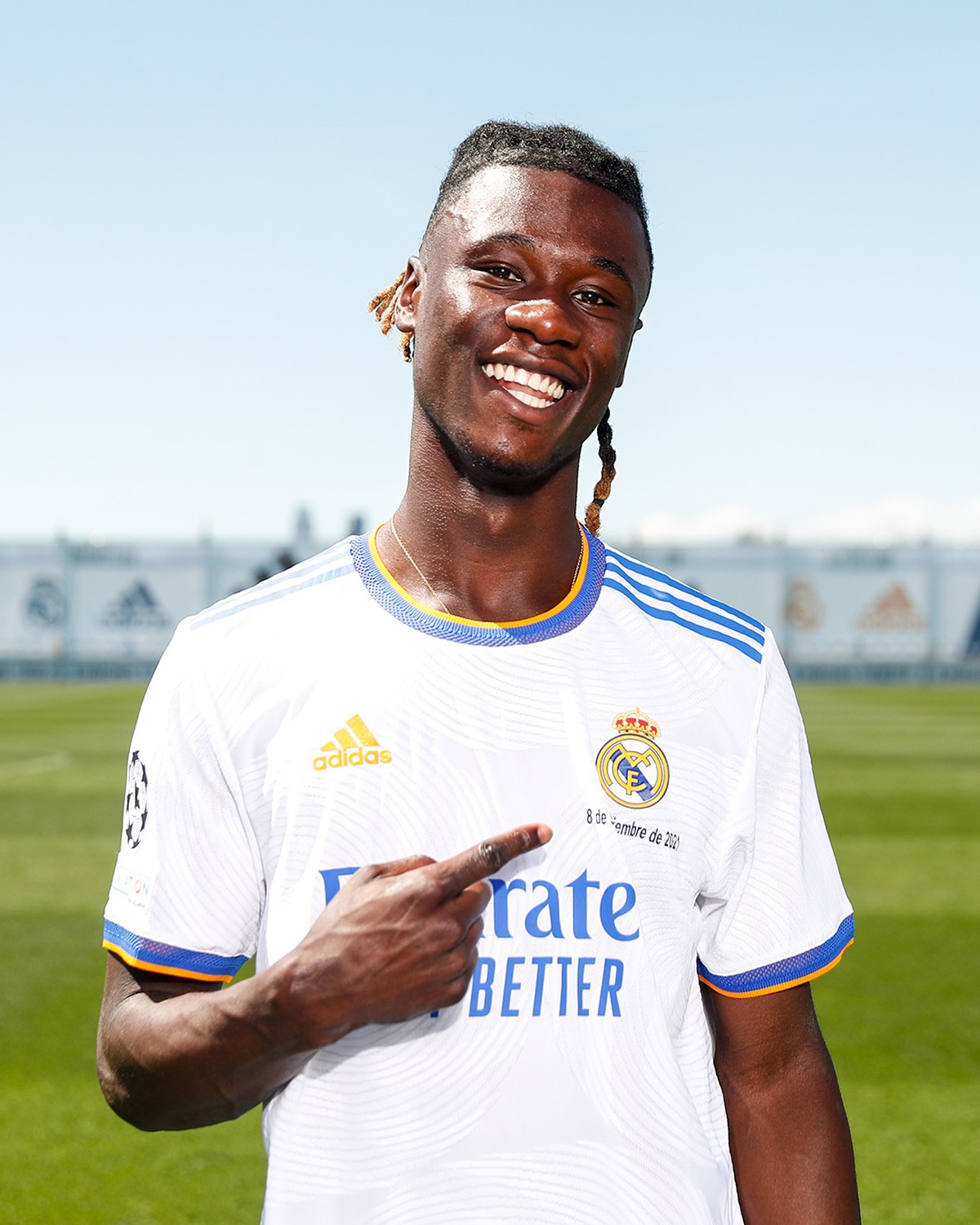 Real Madrid apresenta oficialmente joia francesa Eduardo Camavinga ...