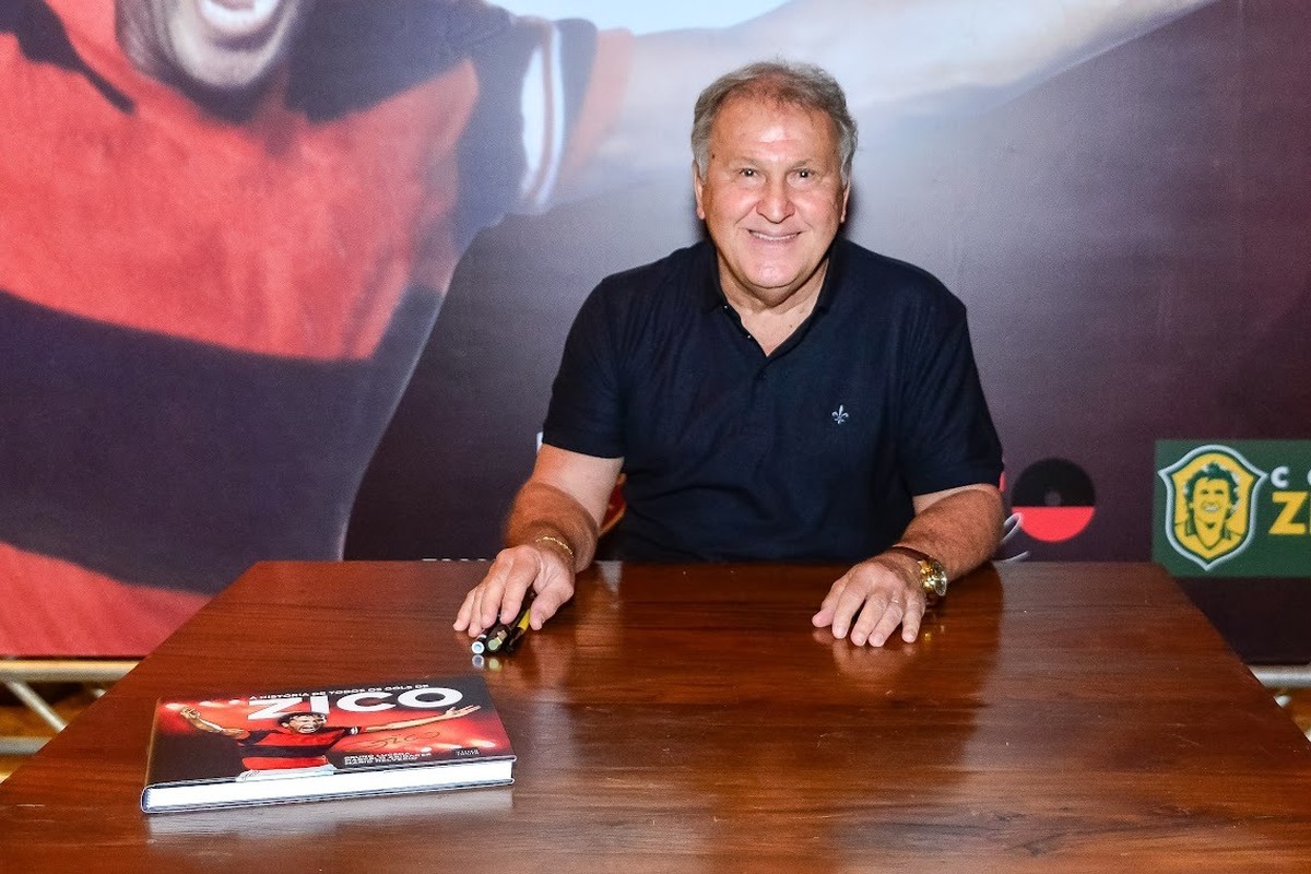 Além de jogo do Flamengo, Cariacica recebe noite de autógrafos de Zico | futebol | ge