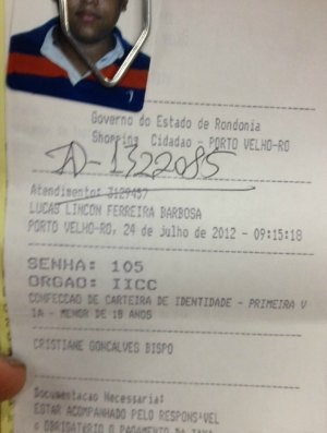 G1 - Sistema de emissão de RG fica fora do ar e provoca reclamação em ...