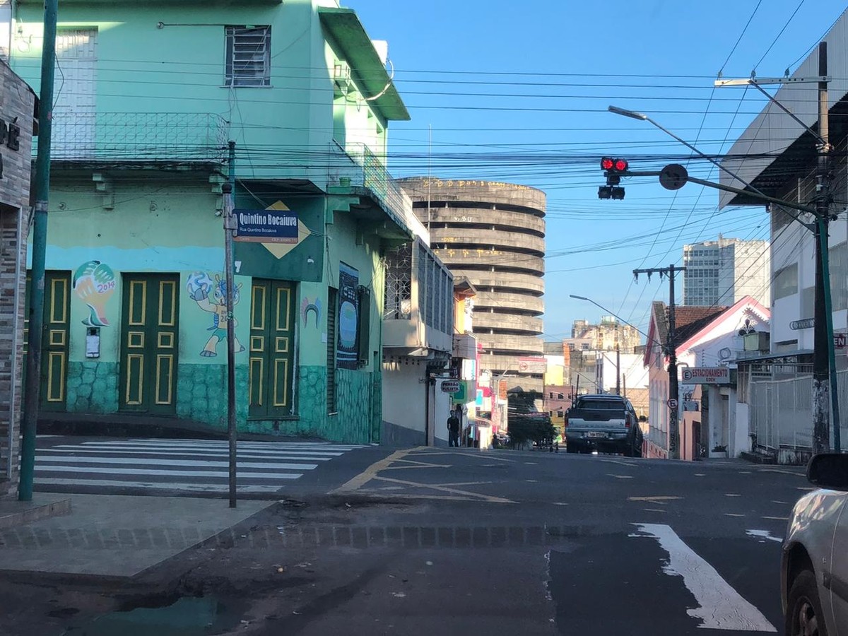 Homem é Morto A Tiros Dentro De Carro No Centro De Manaus Amazonas G1