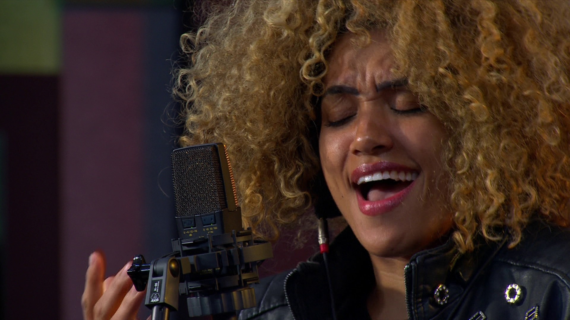 Cantores gravam 'mashup' de Workshop do Estrela da Casa; veja vídeos ...